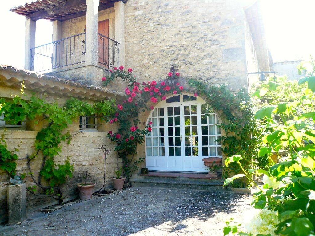 150 M² Maison De Vacances ∙ 4 Chambres ∙ 8 Personnes - Uzès