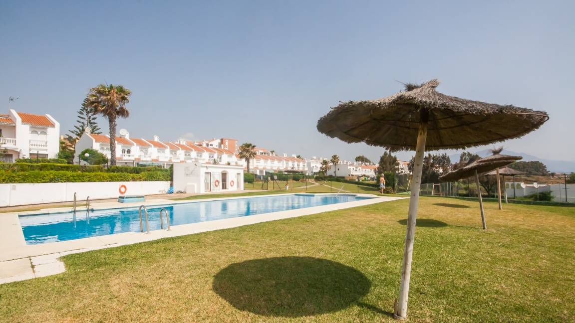 85 M² House ∙ 2 Bedrooms ∙ 4 Guests - Sotogrande