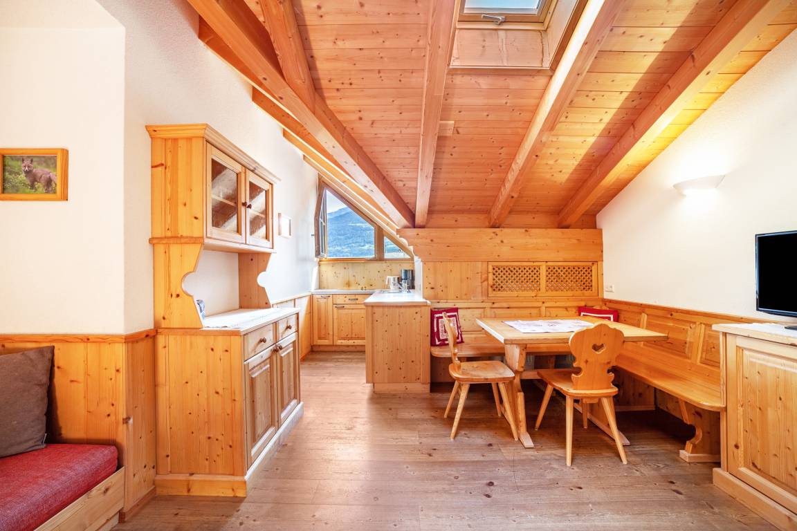 50 M² Ferienwohnung ∙ 3 Schlafzimmer ∙ 5 Gäste - Müstair