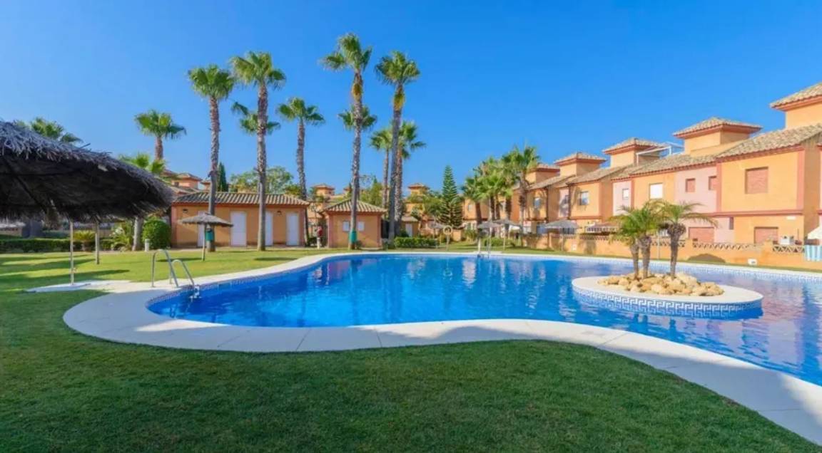 250 M² House ∙ 3 Bedrooms ∙ 8 Guests - Islantilla
