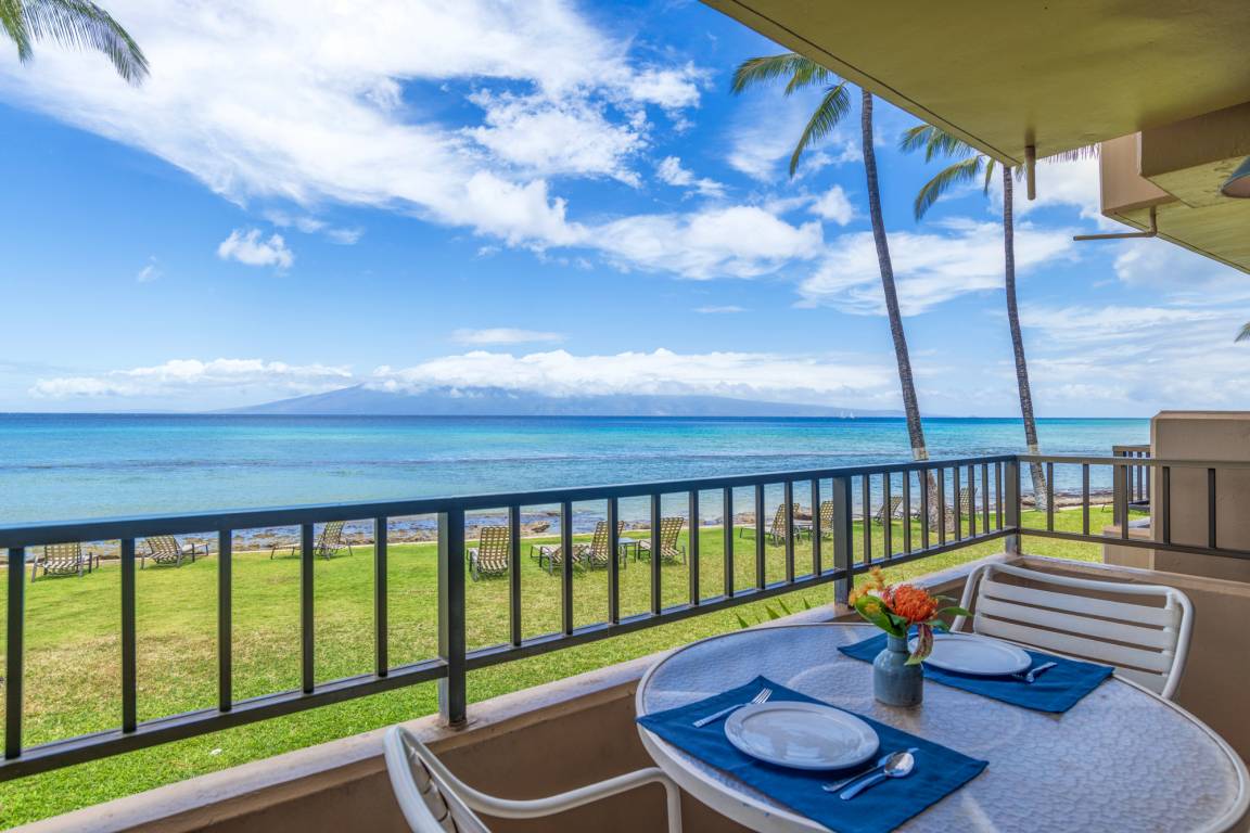 Condo ∙ 2 Bedrooms ∙ 6 Guests - Maui, HI