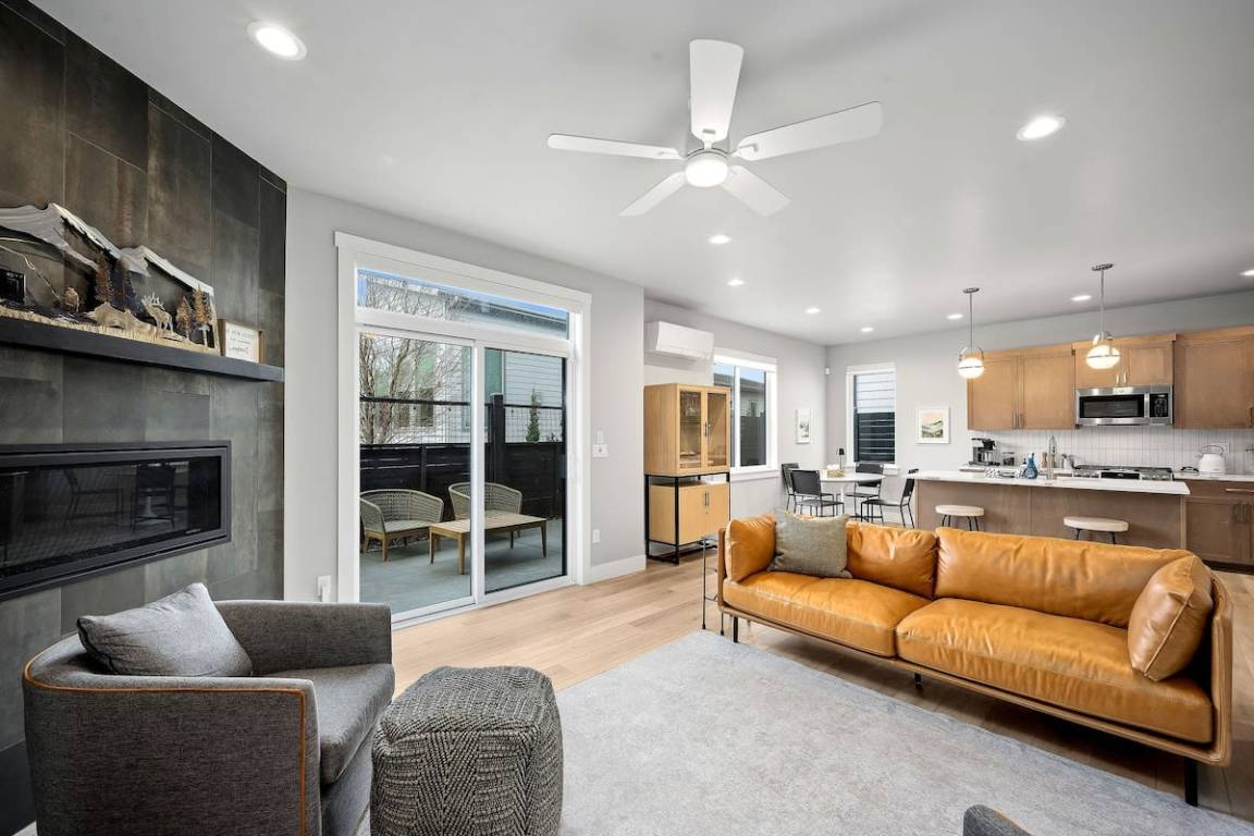 165 M² House ∙ 3 Bedrooms ∙ 7 Guests - Coeur d'Alene, ID