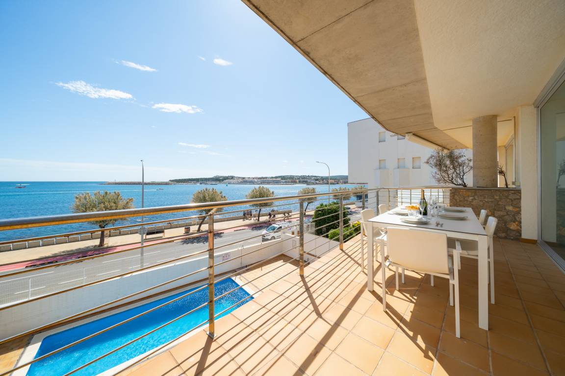 76 M² Appartement ∙ 2 Chambres ∙ 5 Personnes - L'Escala