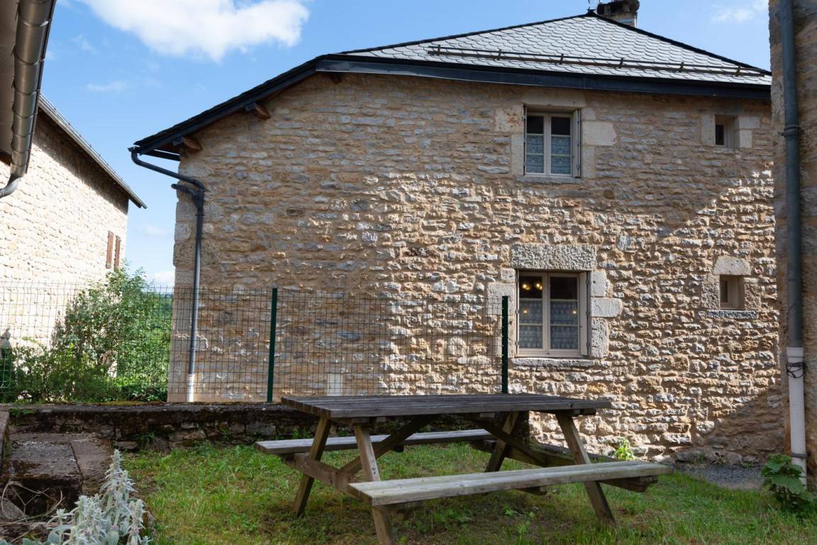 100 M² Gîte ∙ 2 Chambres ∙ 6 Personnes - La Canourgue