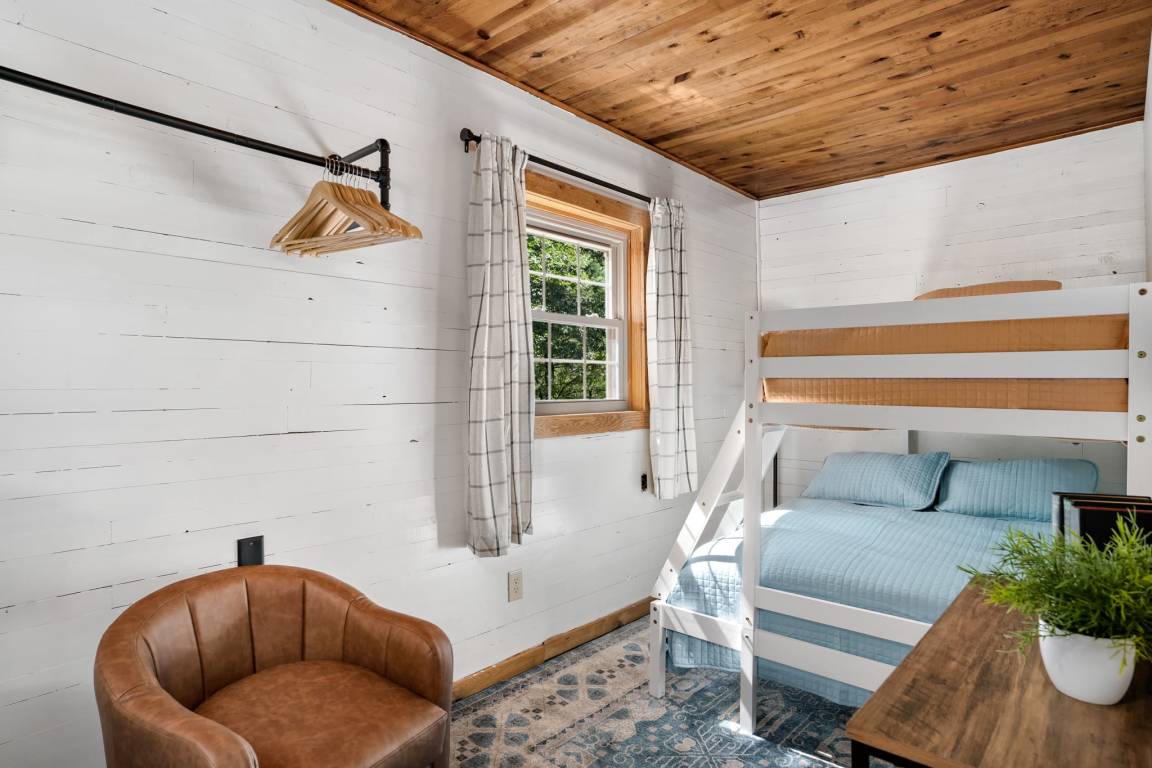 104 M² Chalet ∙ 2 Bedrooms ∙ 6 Guests - Lost River State Park, Mathias