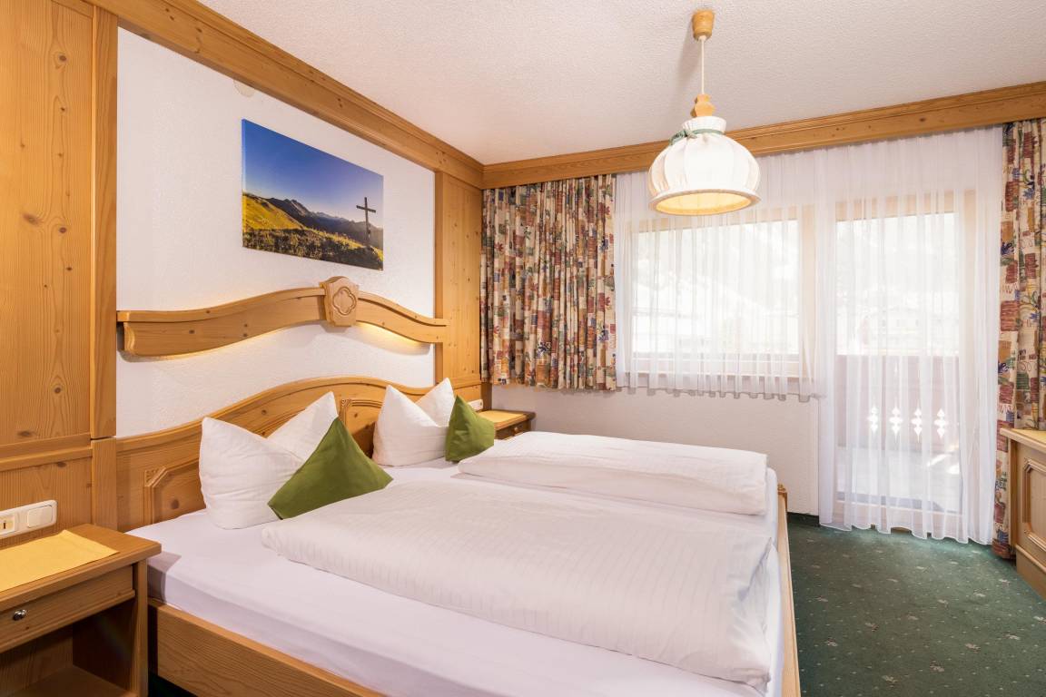 18 M² Hotel ∙ 1 Bedroom ∙ 2 Guests - Holzgau