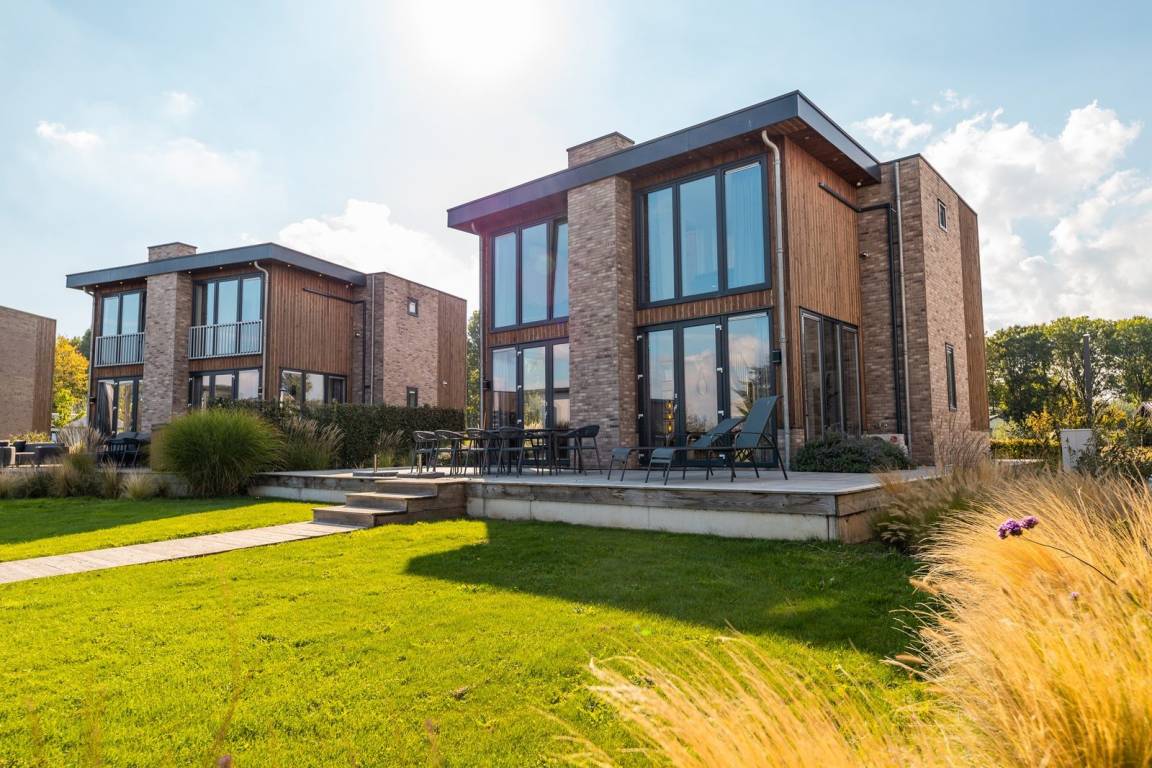 120 M² Chalet ∙ 5 Bedrooms ∙ 10 Guests - 's-Hertogenbosch