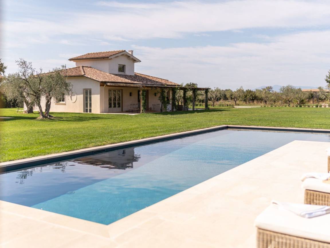 400 M² Ferienhaus ∙ 7 Schlafzimmer ∙ 14 Gäste - Capalbio