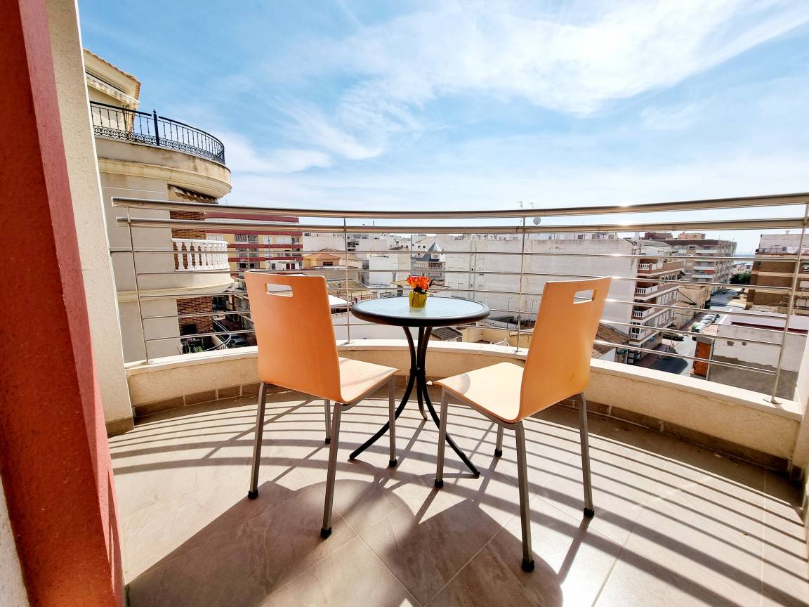 48 M² Ferienwohnung ∙ 1 Schlafzimmer ∙ 3 Gäste - Torrevieja