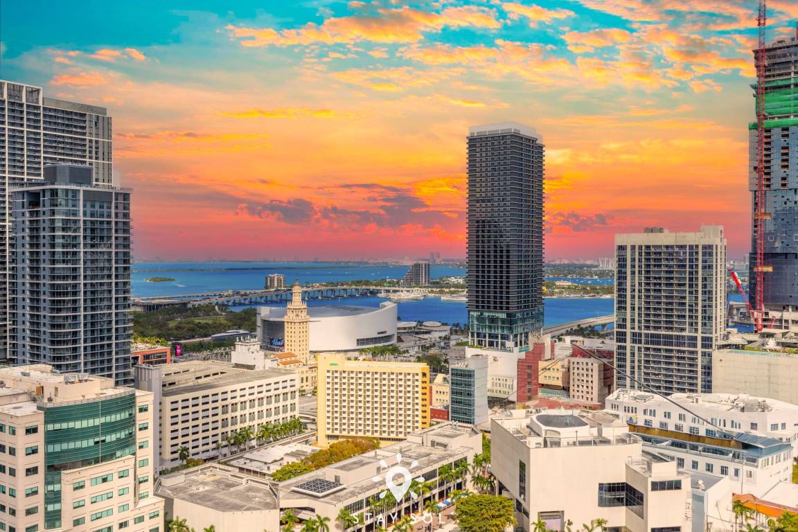 Apartment ∙ 1 Bedroom ∙ 4 Guests - Miami