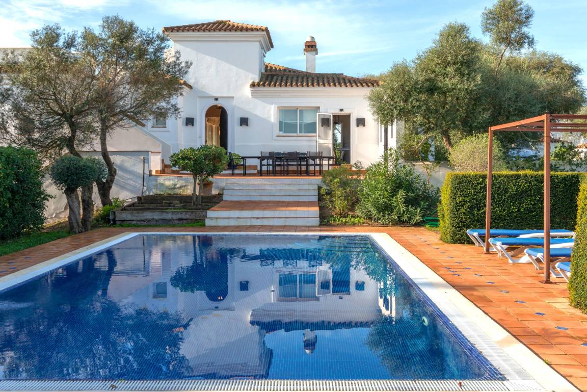 300 M² Maison De Vacances ∙ 6 Chambres ∙ 12 Personnes - Benalup-Casas Viejas