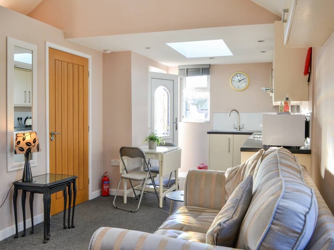 Cottage ∙ 2 Bedrooms ∙ 3 Guests - Flamborough