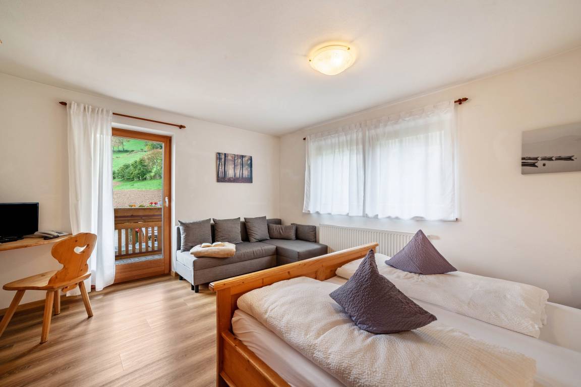 20 M² Camera Privata ∙ 1 Camera Da Letto ∙ 3 Ospiti - Bolzano