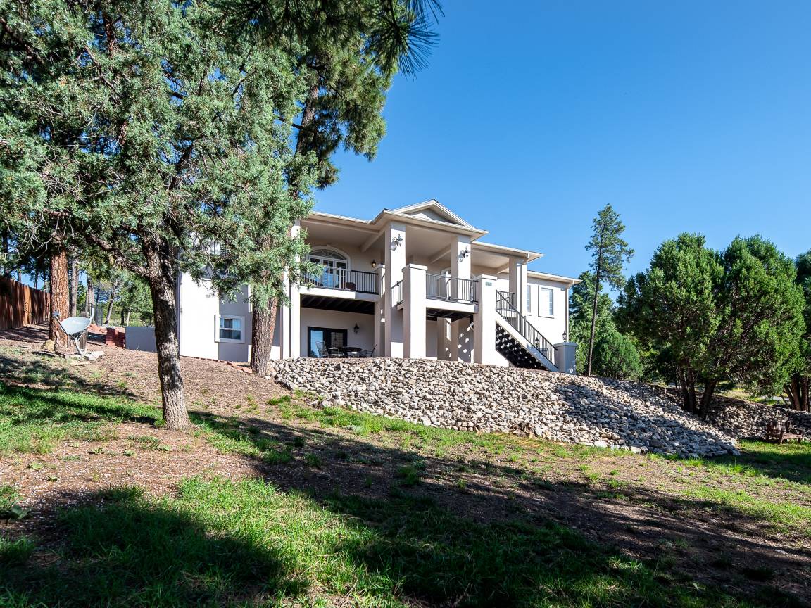 390 M² Cabaña ∙ 5 Habitaciones ∙ 10 Huéspedes - Ruidoso Downs, NM