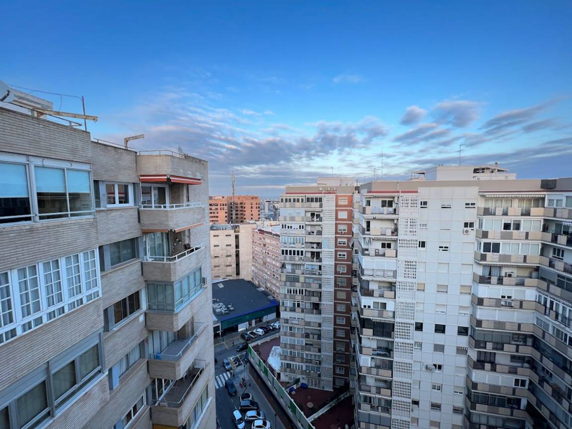 170 M² Private Room ∙ 1 Bedroom ∙ 6 Guests - Valencia