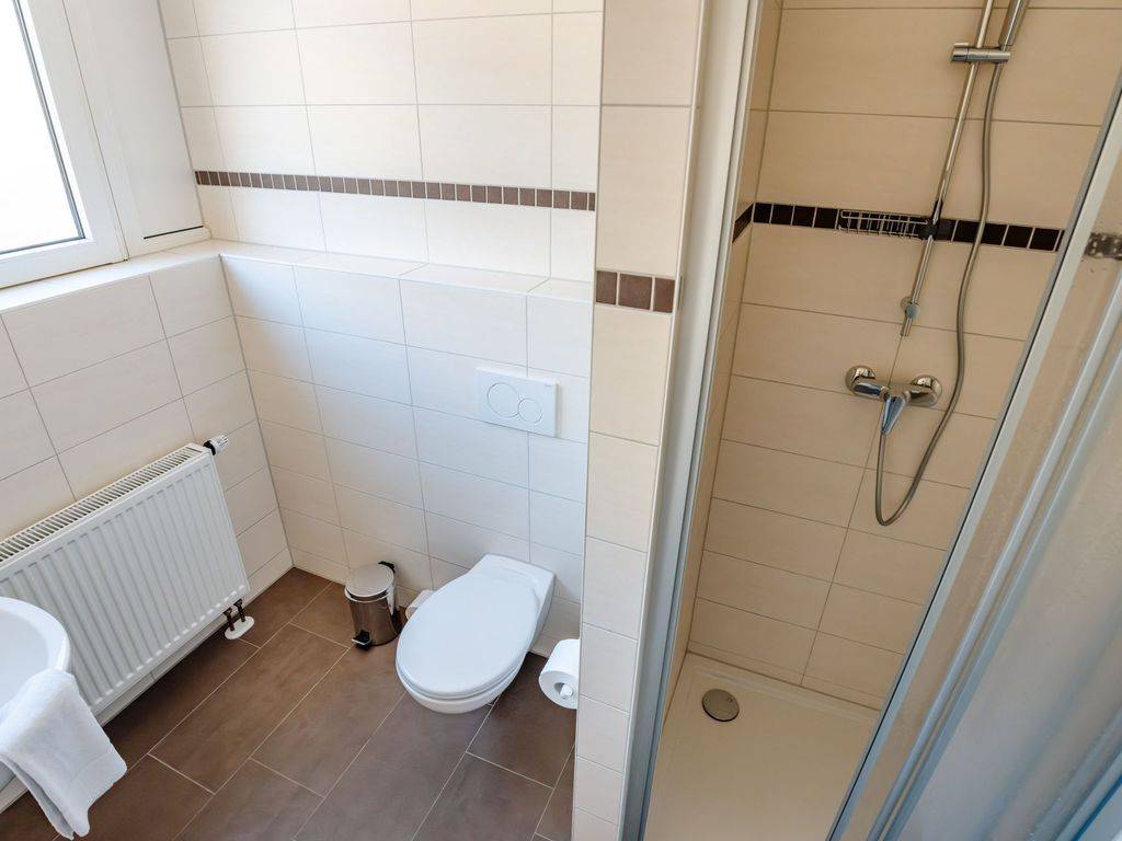 110 M² Ferienwohnung ∙ 1 Schlafzimmer ∙ 7 Gäste - Heilbad Heiligenstadt