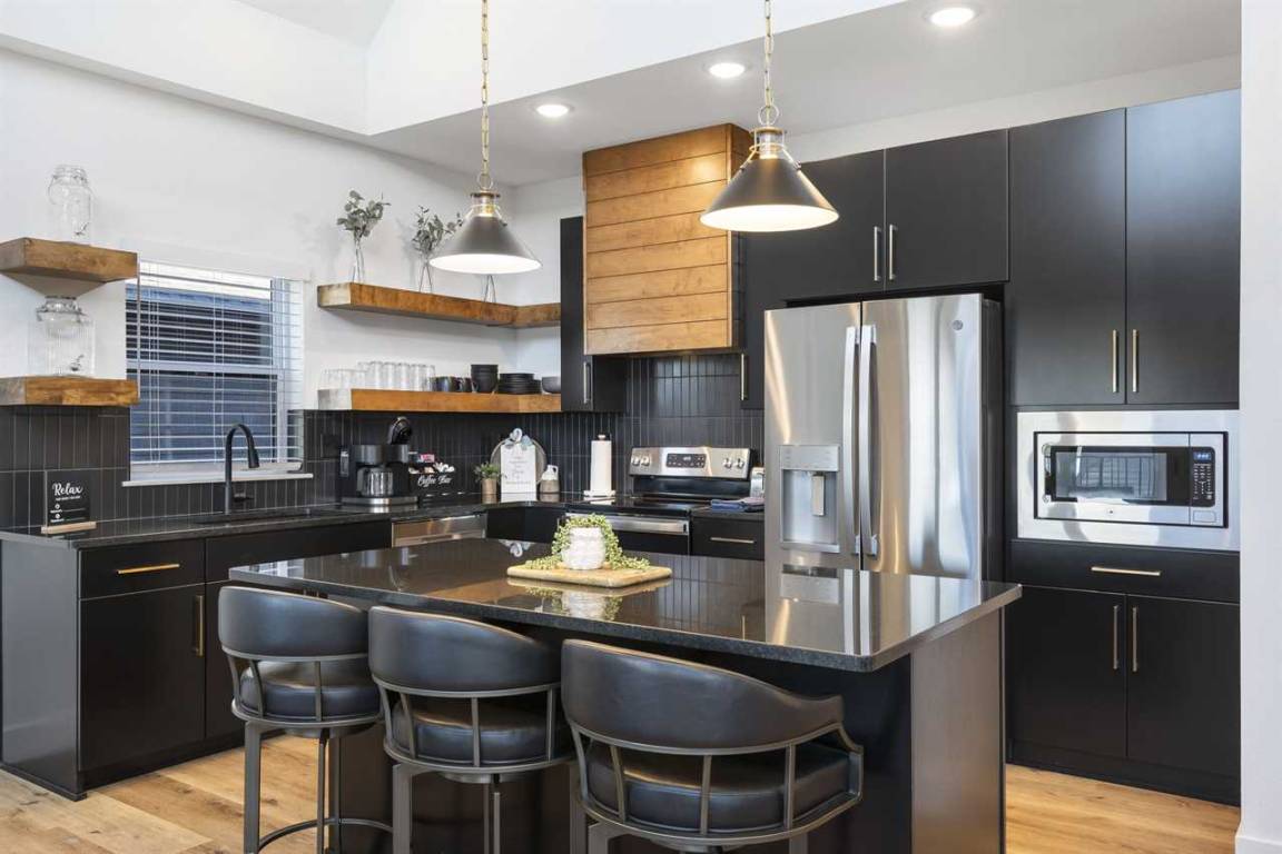 316 M² House ∙ 7 Bedrooms ∙ 18 Guests - Branson, MO