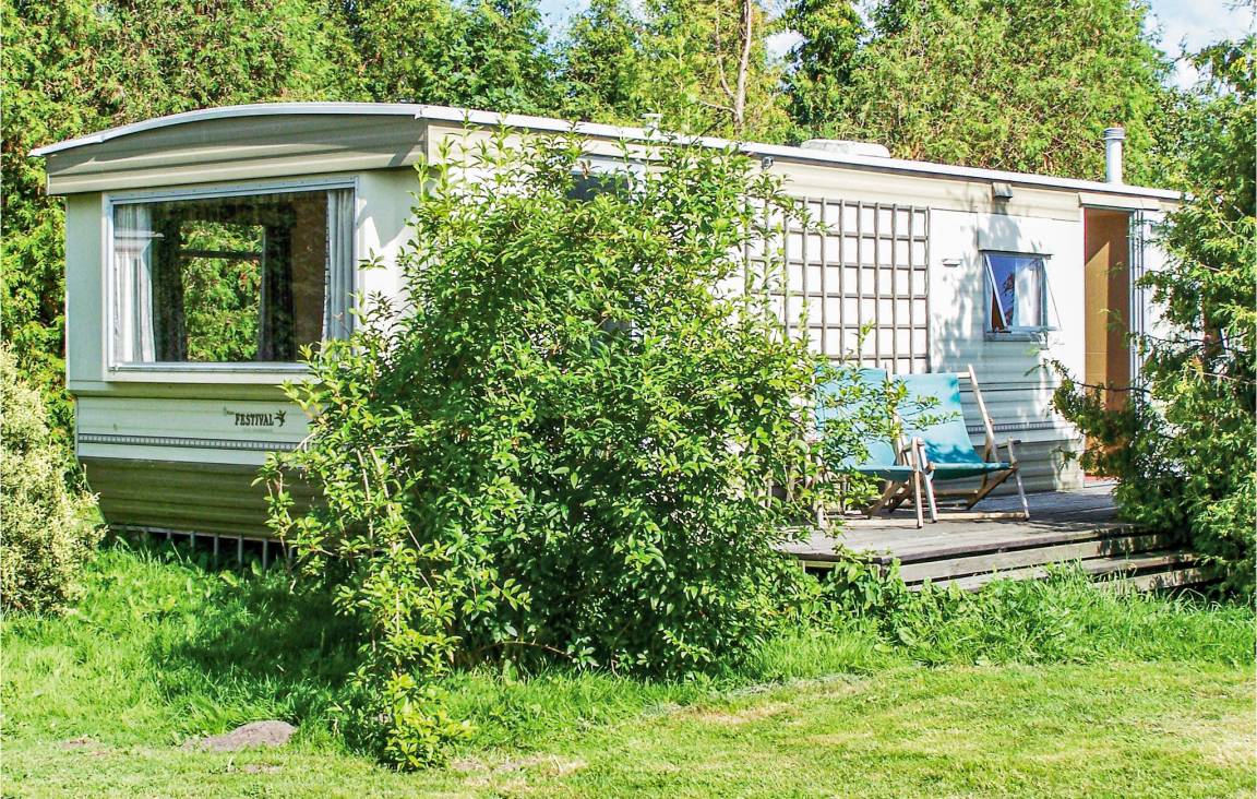 30 M² Camping ∙ 2 Chambres ∙ 2 Personnes - Darłowo