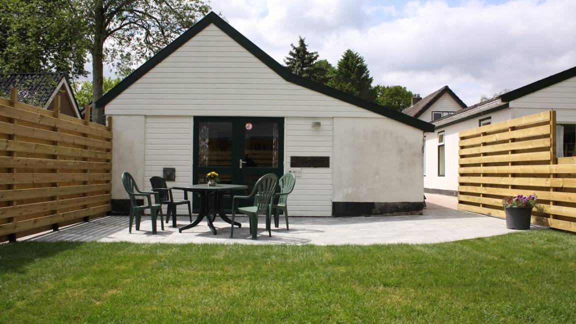 50 M² Huis ∙ 2 Slaapkamers ∙ 4 Gasten - Emmen