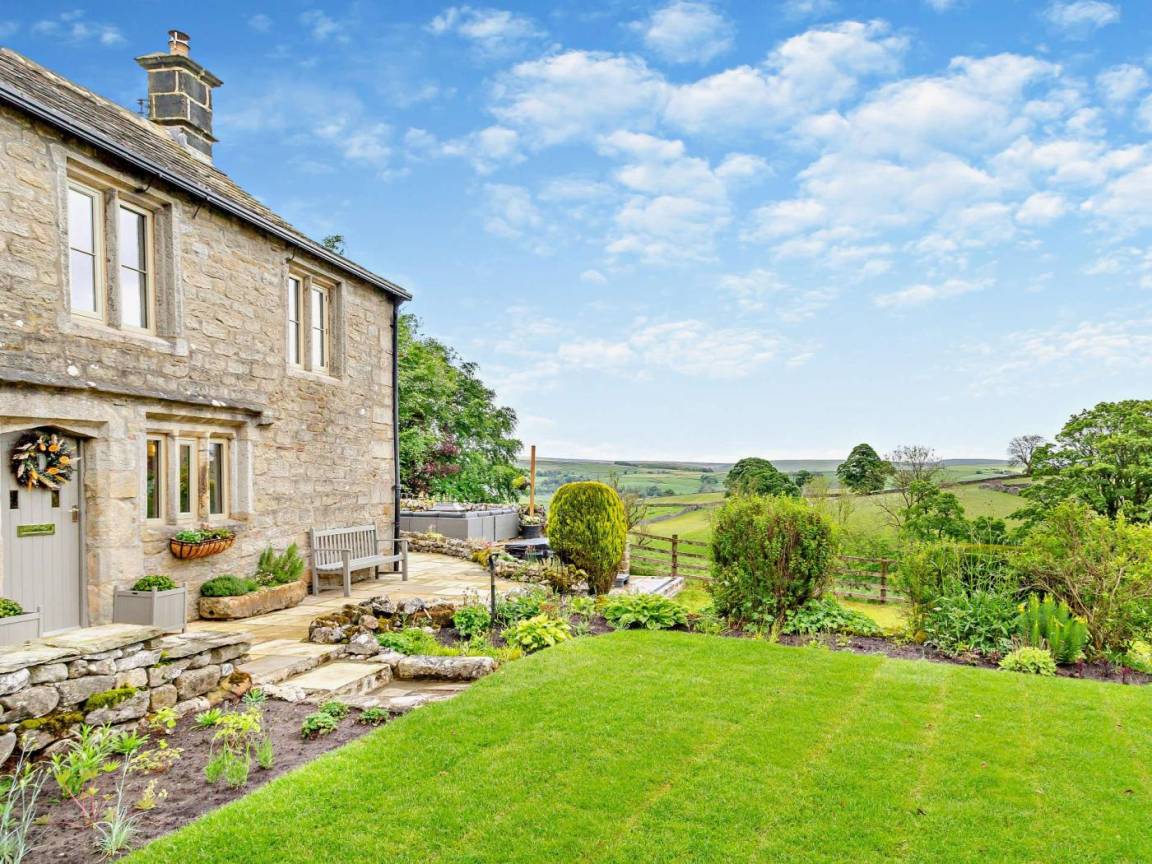 Landhaus ∙ 4 Schlafzimmer ∙ 8 Gäste - Grassington