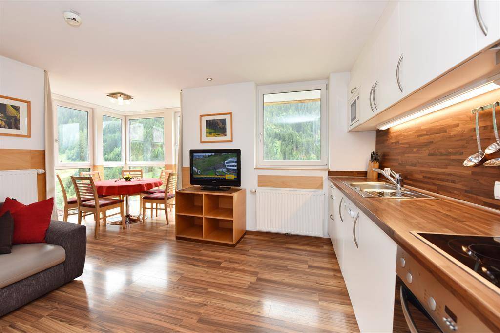 65 M² Ferienwohnung ∙ 2 Schlafzimmer ∙ 7 Gäste - Kappl