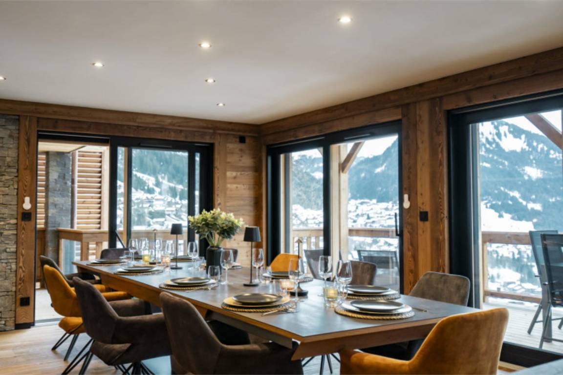 250 M² Chalet ∙ 5 Chambres ∙ 15 Personnes - Châtel