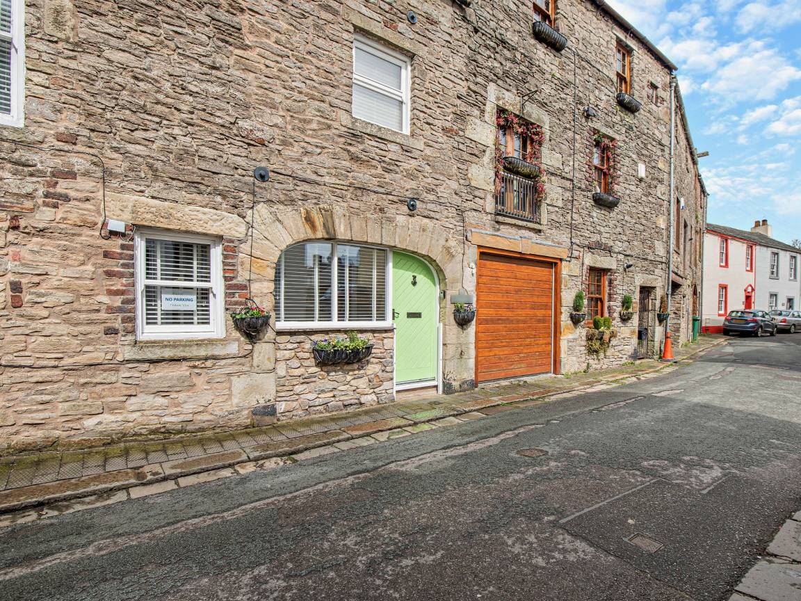Cottage ∙ 2 Bedrooms ∙ 4 Guests - Cockermouth
