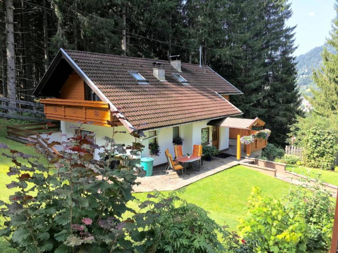 105 M² House ∙ 2 Bedrooms ∙ 5 Guests - Stall