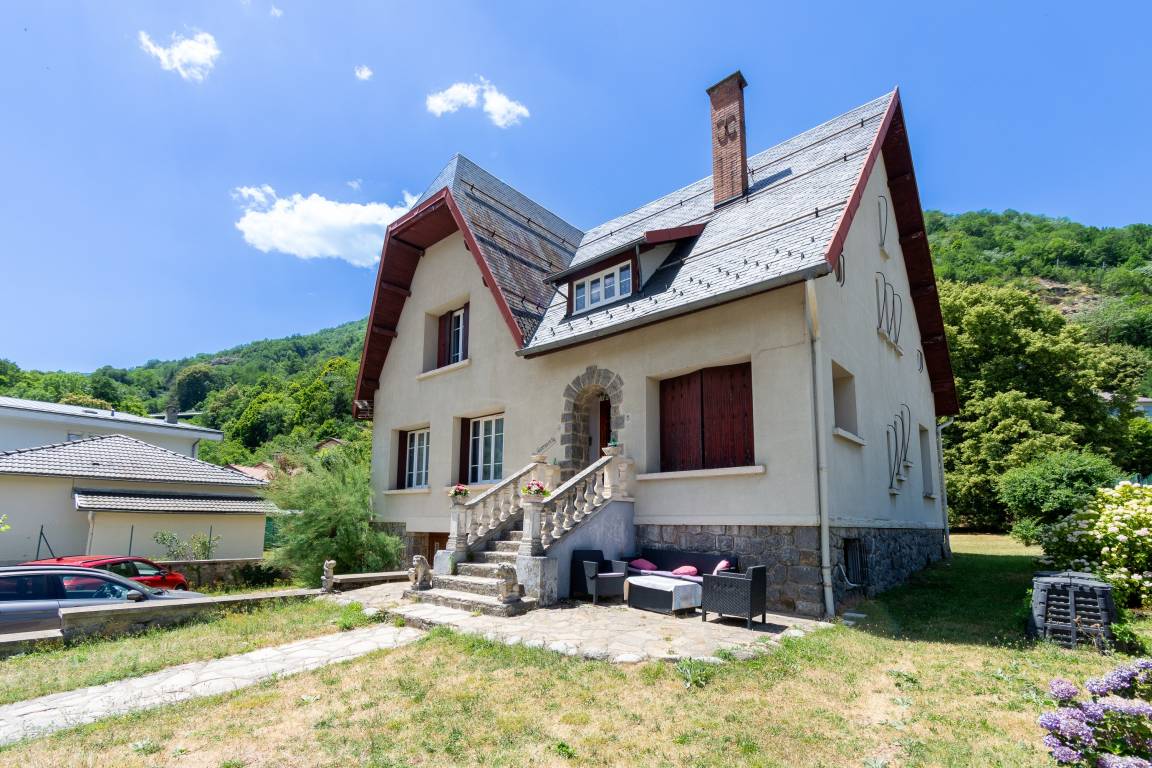 80 M² Appartement ∙ 3 Chambres ∙ 8 Personnes - Ax-les-Thermes