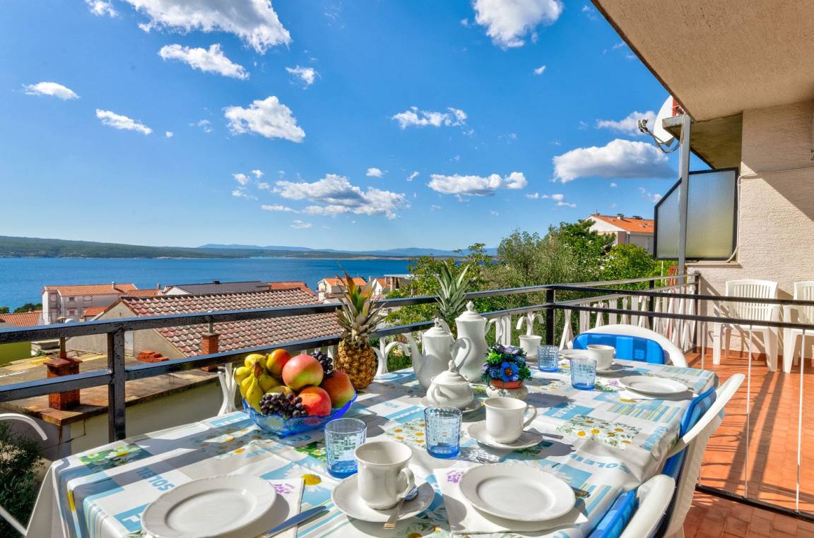 65 M² Apartment ∙ 3 Bedrooms ∙ 5 Guests - Crikvenica