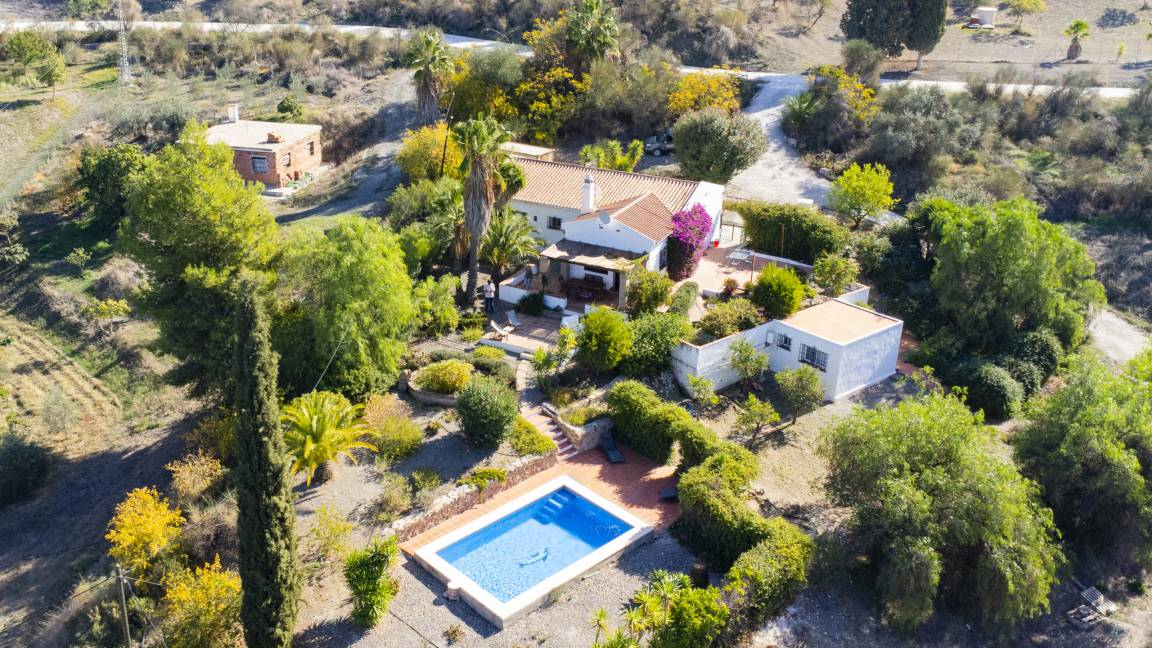 102 M² Cottage ∙ 2 Bedrooms ∙ 4 Guests - Coín