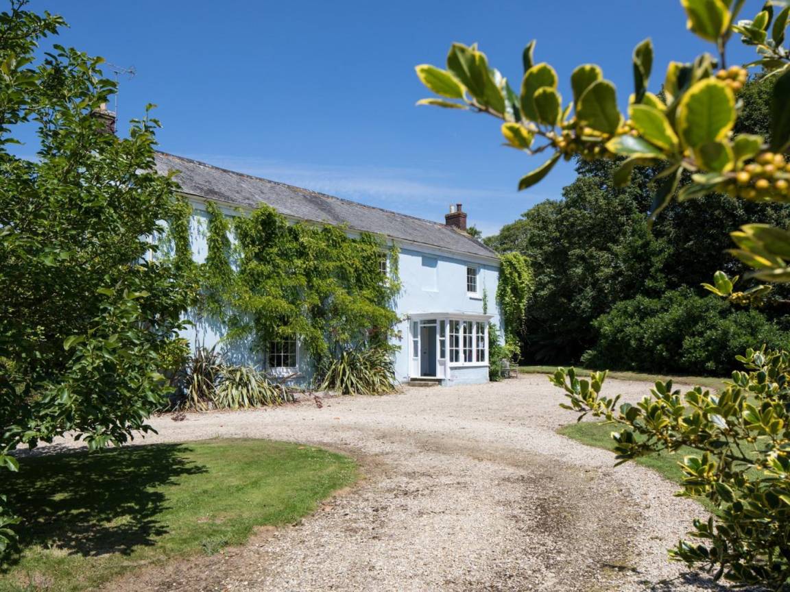 Cottage ∙ 6 Bedrooms ∙ 12 Guests - Cornwall