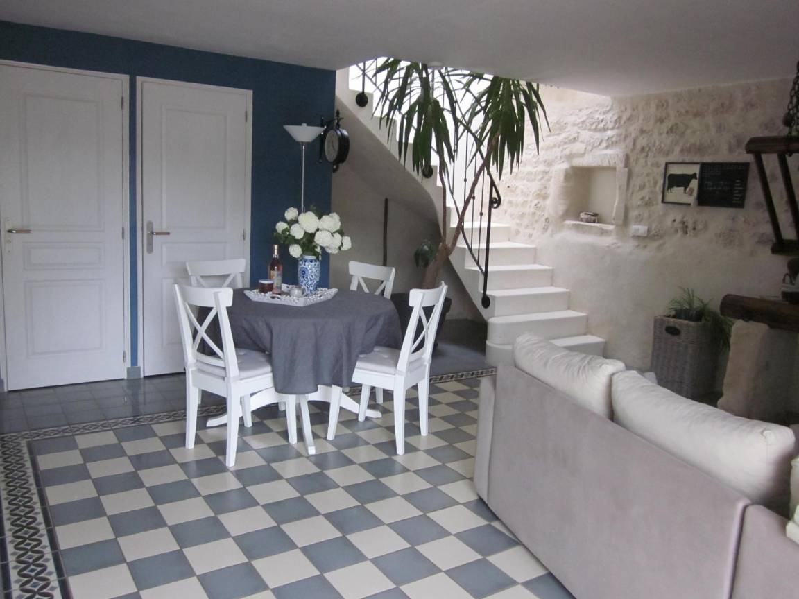 65 M² Maison De Vacances ∙ 2 Chambres ∙ 4 Personnes - Jonzac
