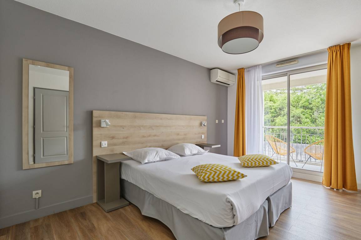Studio ∙ 1 Chambre ∙ 2 Personnes - Éguilles