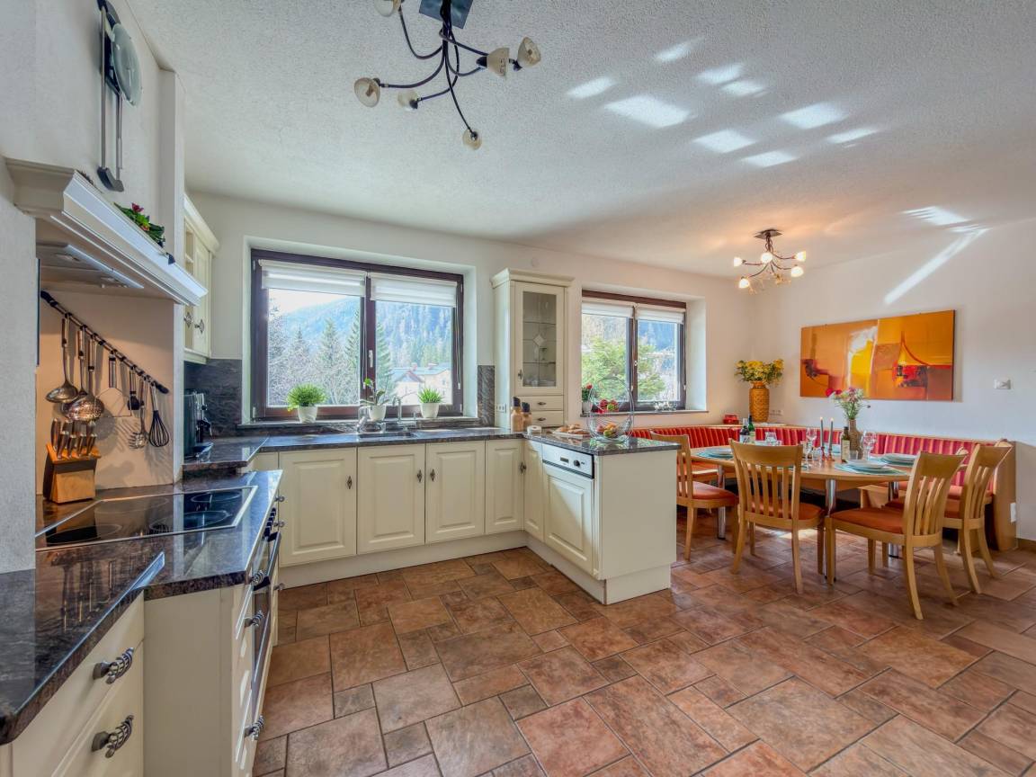 275 M² House ∙ 5 Bedrooms ∙ 10 Guests - Mallnitz