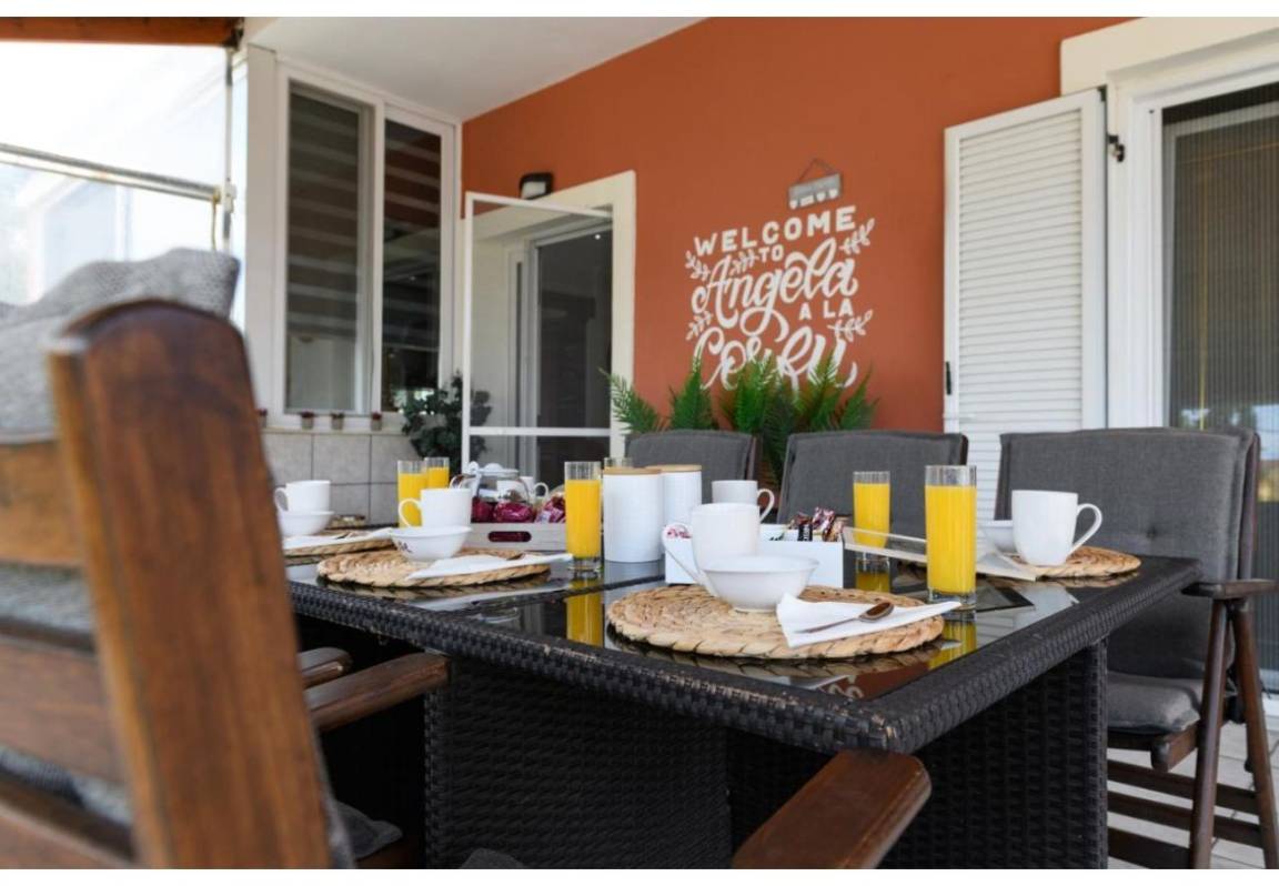 120 M² Apartment ∙ 3 Bedrooms ∙ 6 Guests - Corfu