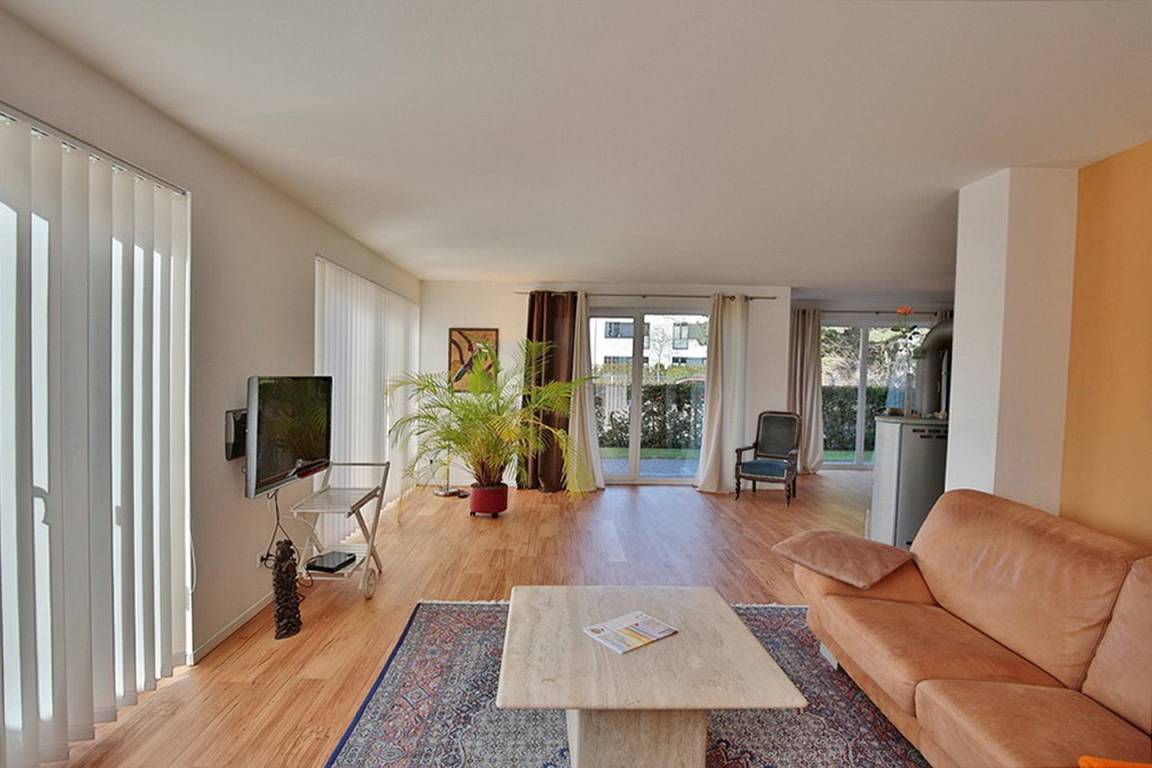 200 M² Ferienhaus ∙ 4 Schlafzimmer ∙ 6 Gäste - Lübeck