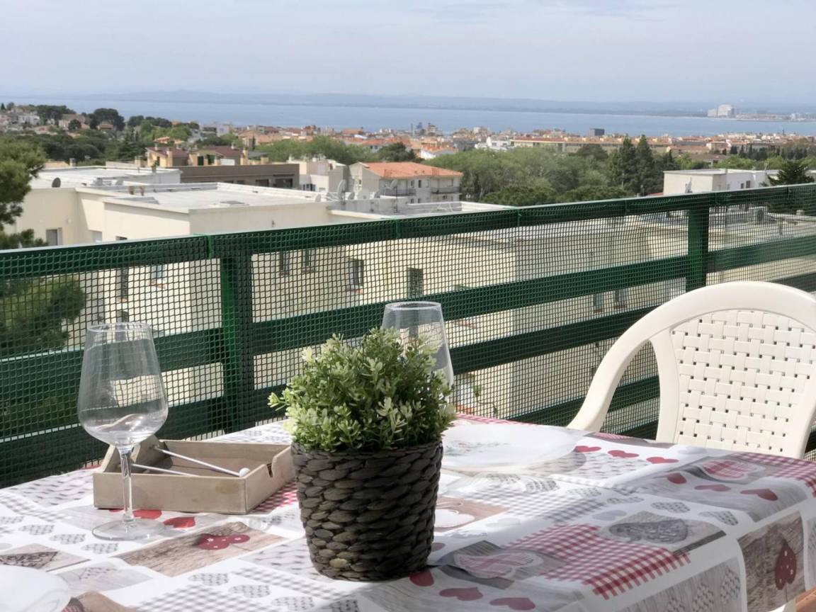60 M² Apartamento ∙ 2 Habitaciones ∙ 5 Huéspedes - Cadaqués