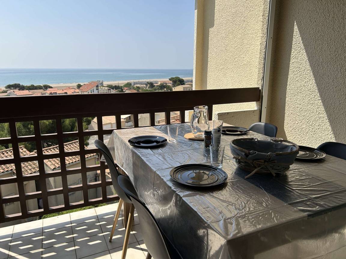 35 M² Apartment ∙ 1 Bedroom ∙ 4 Guests - Saint-Pierre-la-Mer