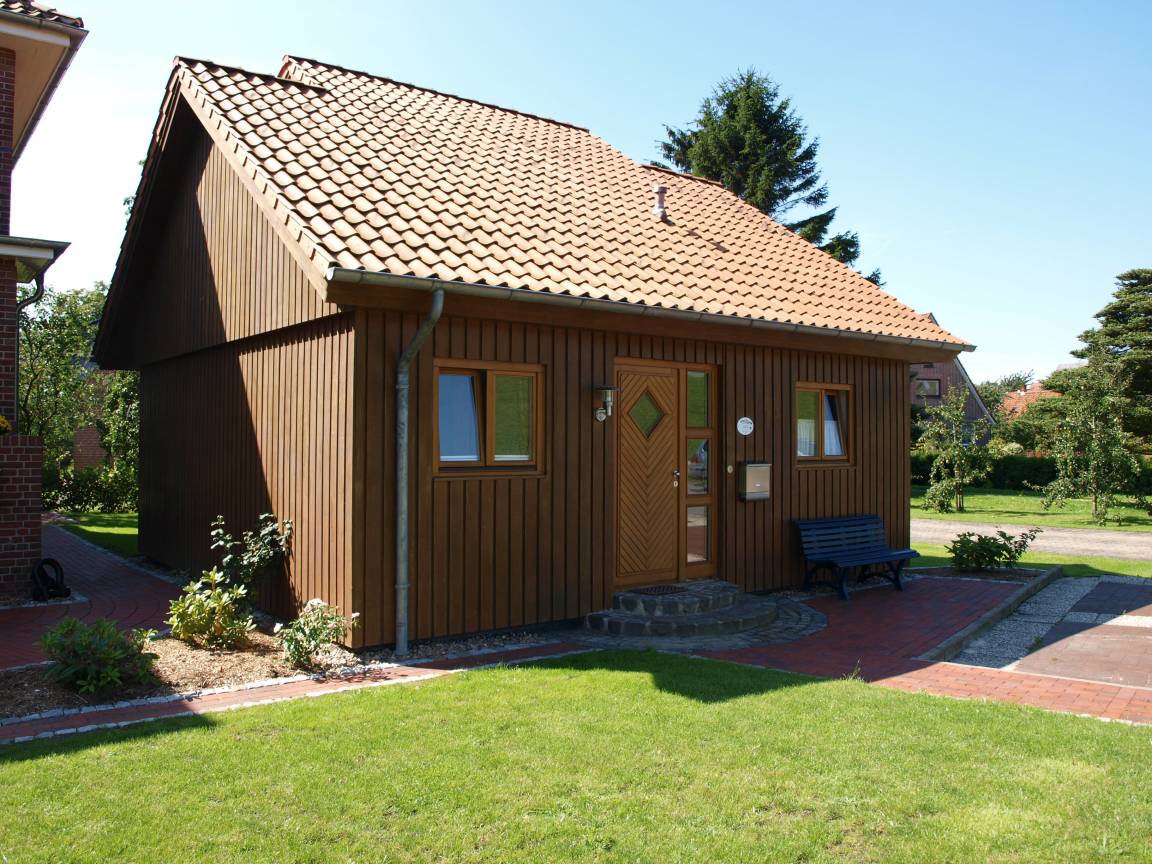 73 M² Ferienhaus ∙ 1 Schlafzimmer ∙ 2 Gäste - Buxtehude