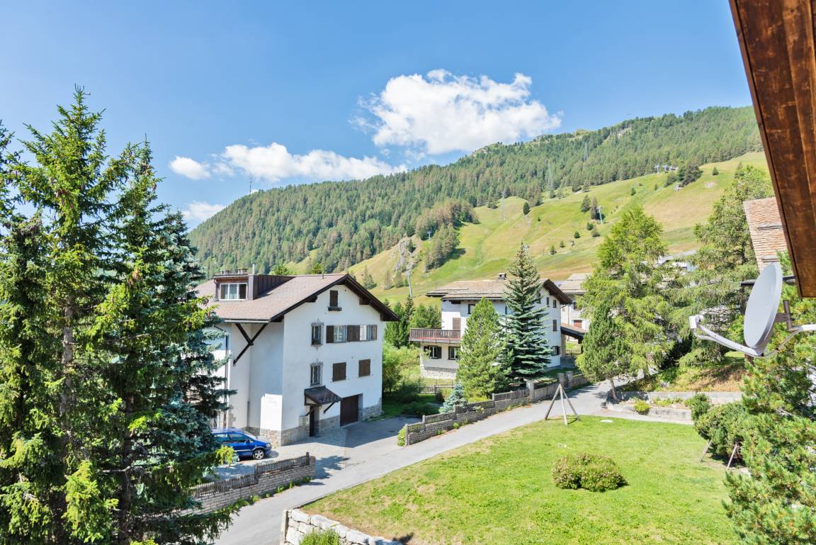 60 M² Ferienwohnung ∙ 2 Schlafzimmer ∙ 4 Gäste - Samaden