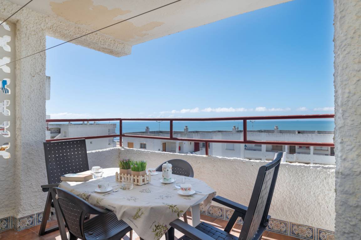 115 M² Apartamento ∙ 3 Habitaciones ∙ 6 Huéspedes - Zahara de los Atunes