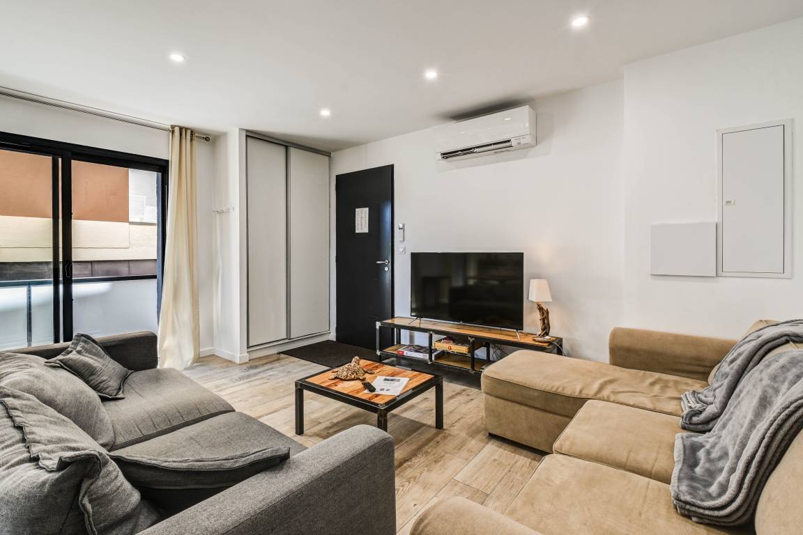 90 M² Appartement ∙ 2 Chambres ∙ 8 Personnes - Ax-les-Thermes