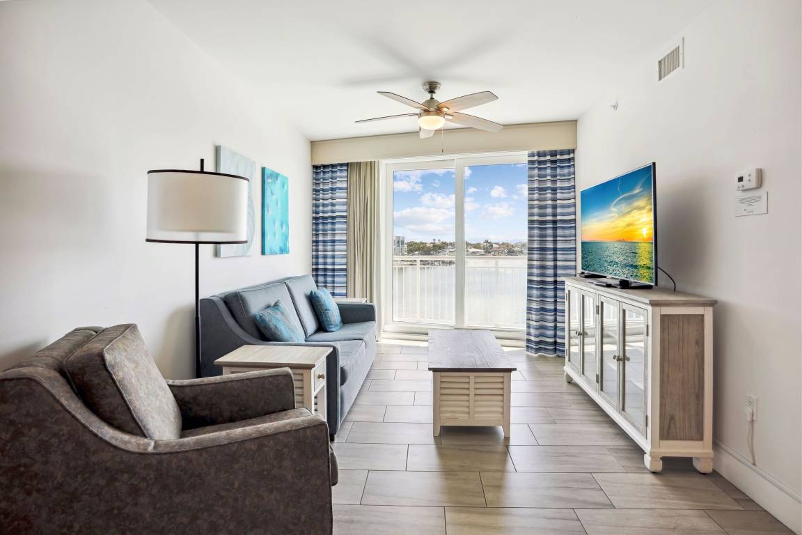 87 M² Condo ∙ 2 Bedrooms ∙ 6 Guests - Treasure Island, FL