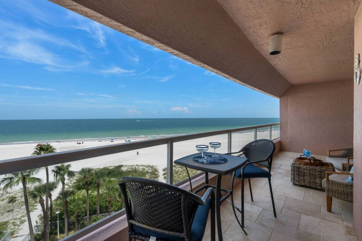 116 M² Condo ∙ 2 Bedrooms ∙ 6 Guests - Clearwater Beach, FL