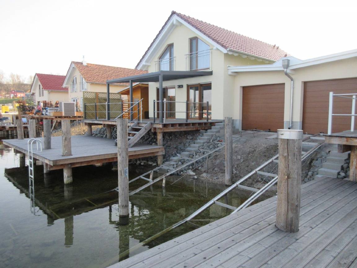 120 M² Ferienhaus ∙ 3 Schlafzimmer ∙ 5 Gäste - Mücheln (Geiseltal)