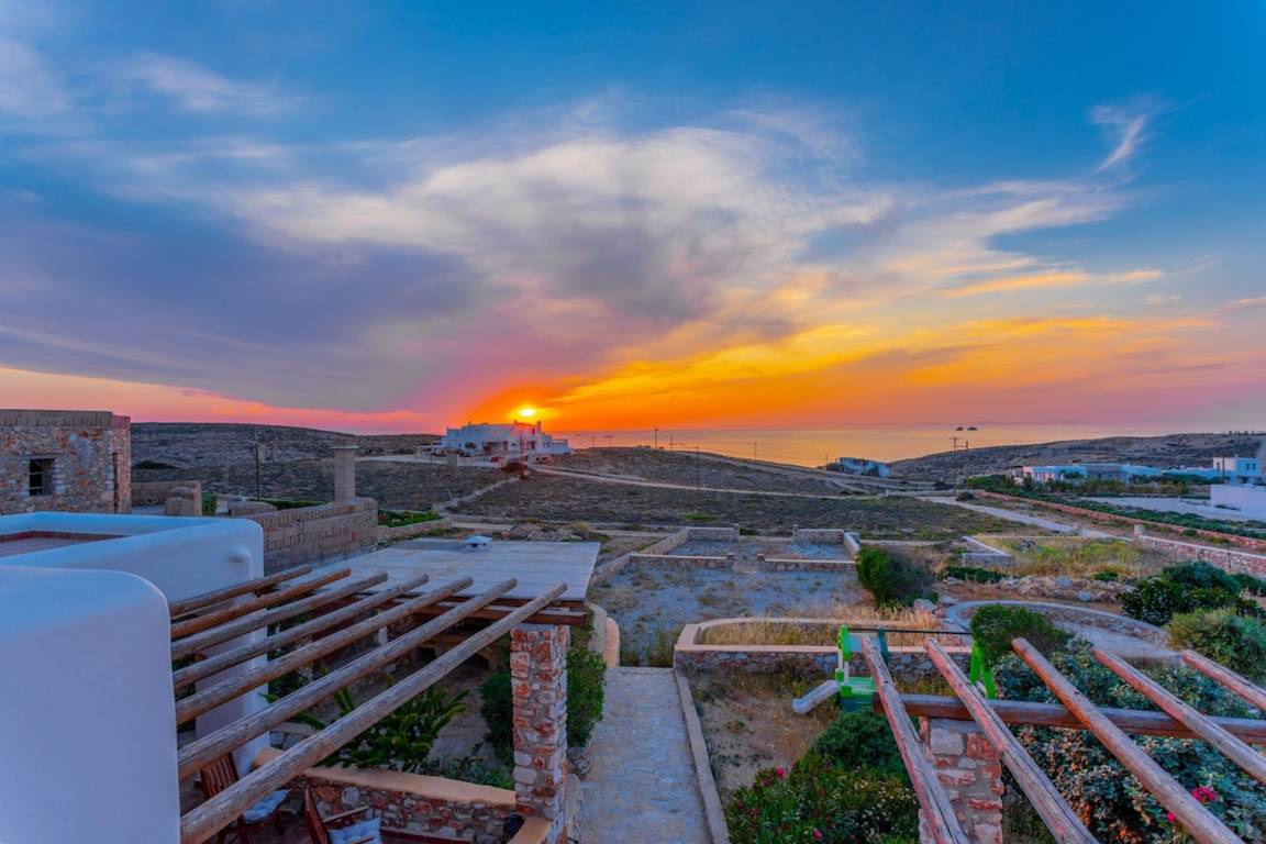 House ∙ 5 Bedrooms ∙ 10 Guests - Antiparos