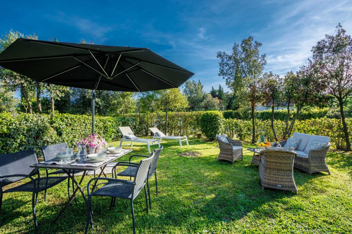 85 M² Apartment ∙ 2 Bedrooms ∙ 4 Guests - Lucca