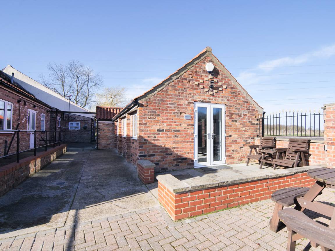 Cottage ∙ 2 Bedrooms ∙ 6 Guests - York
