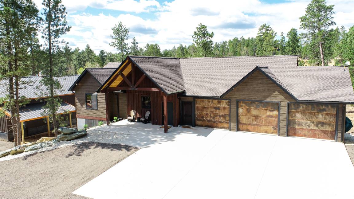 474 M² Cabin ∙ 7 Bedrooms ∙ 27 Guests - Deadwood, SD
